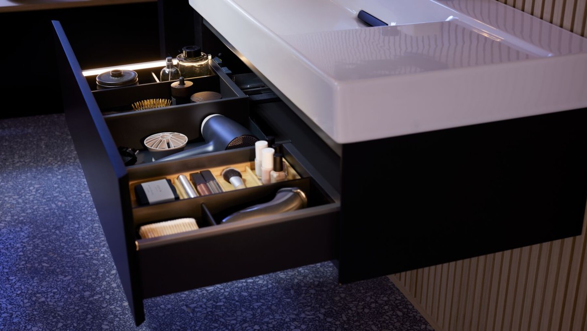 Bathroom furniture with practical storage space | Geberit UK