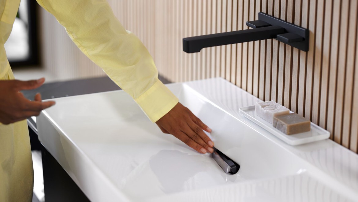 Black bathroom | Geberit UK