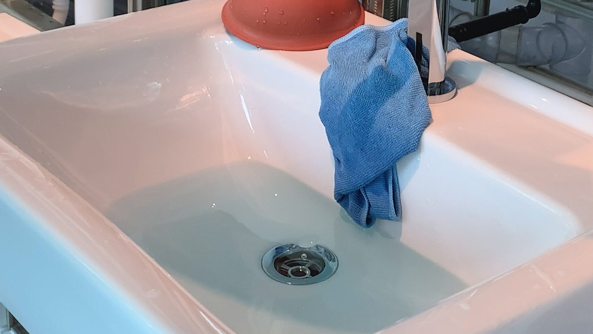 Clean the trap | Geberit UK