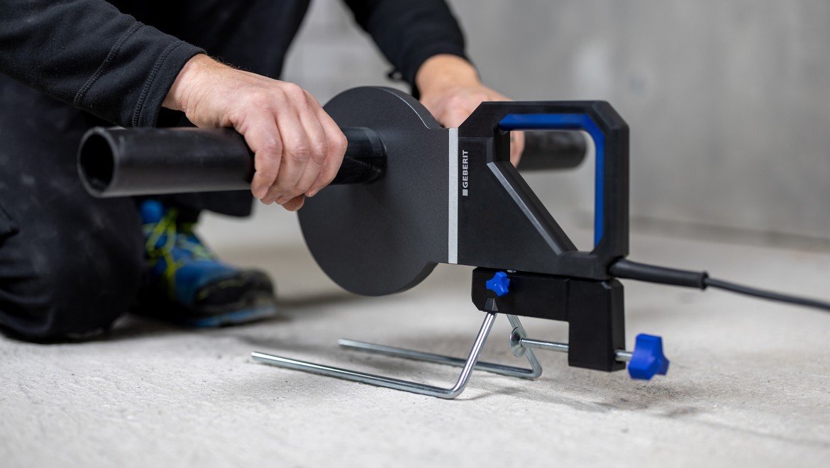 Tools for drainage systems | Geberit UK